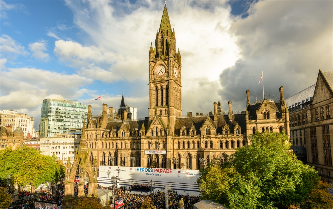 Manchester City Hall Albert Square To Grow By 20% As Roads Are